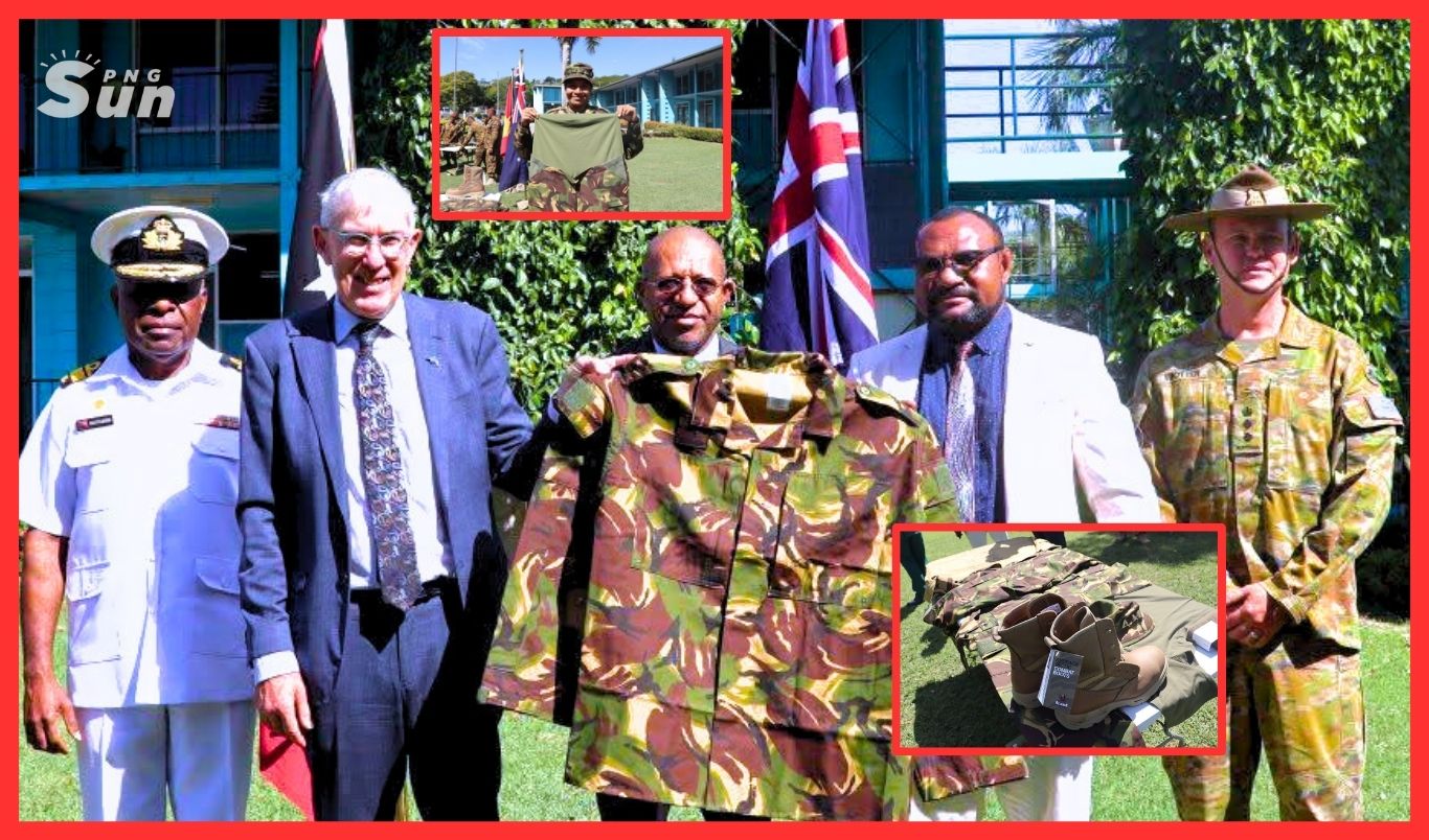 PNGDF Personnel receive 2,500 new combat uniforms